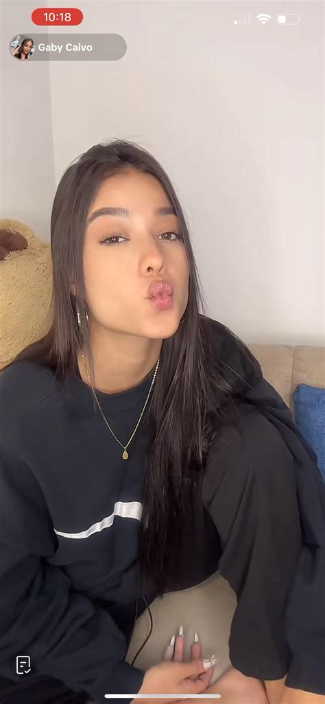 Gaby Caivo R Tiktokfeet