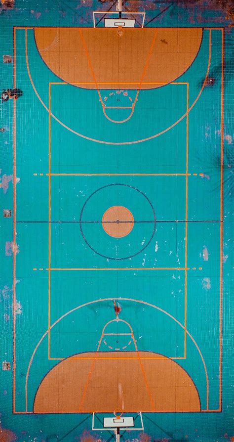 how different metrics correlate with winning in the nba