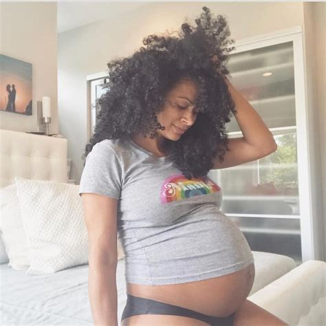 Cute Pregnancy Pictures Maternity Pictures Pregnancy Photos Cute