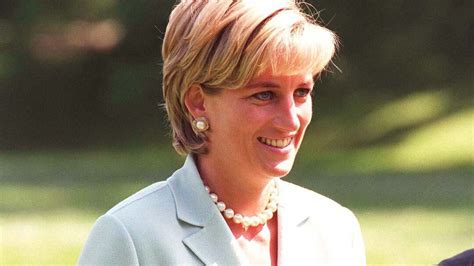Lady Di Cet Objet Manquant Dans Son Cercueil Qui A été Retrouvé Après
