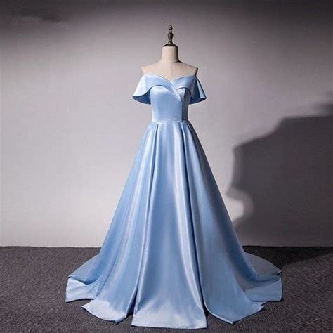 Ice Blue Satin Princess Gowns Light Blue Prom Dresses 2018 Gorgeous