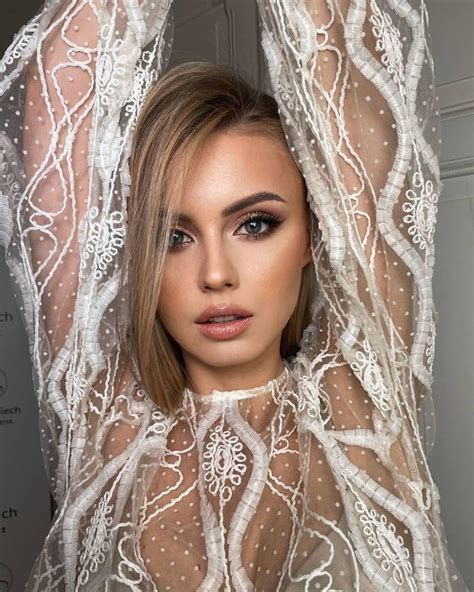 Karolina Malina 9gag