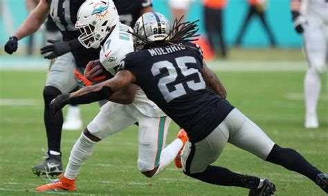Jaylen Waddle Player Props Odds Tips And Betting Trends For Week 12