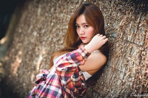 Wallpaper Model Asian Brunette Women Outdoors Tank Top Sweater