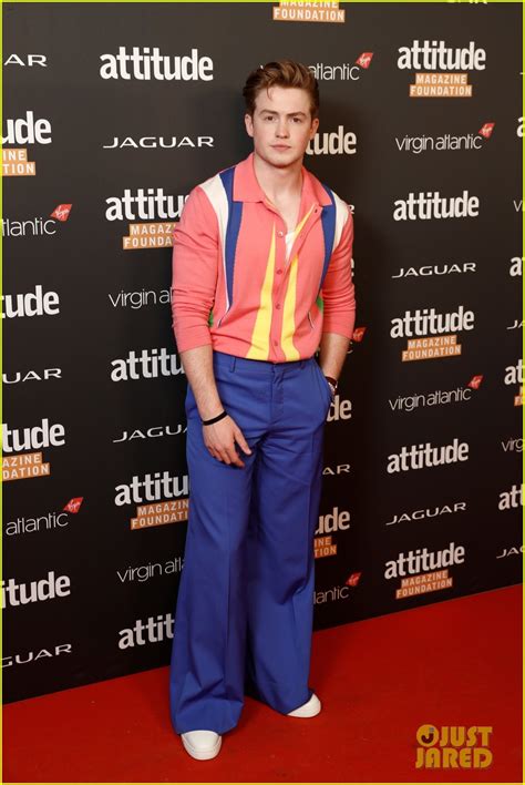 Heartstoppers Kit Connor Comes Out As Bisexual In Heartbreaking Way