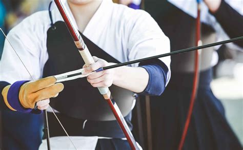 「弓道」を生涯の趣味に。魅力や費用、道具の選び方を経験者が語ります｜暮らし方から物件探し