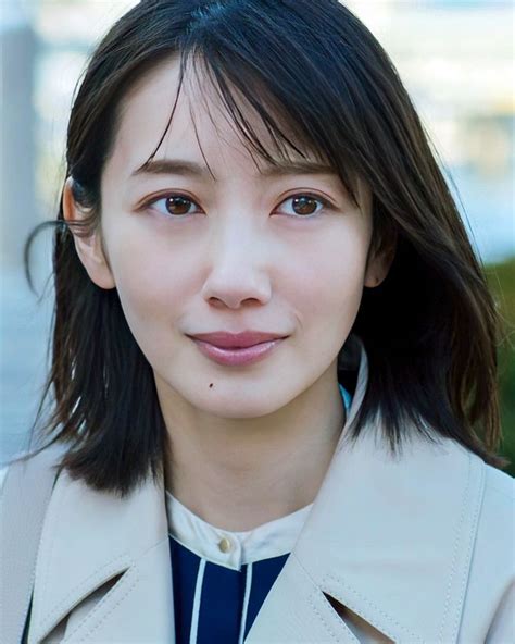 「波瑠」おしゃれまとめの人気アイデア｜pinterest｜だーくろん【2024】 女優 波 瑠 芸能人 ファッション かっこいい女