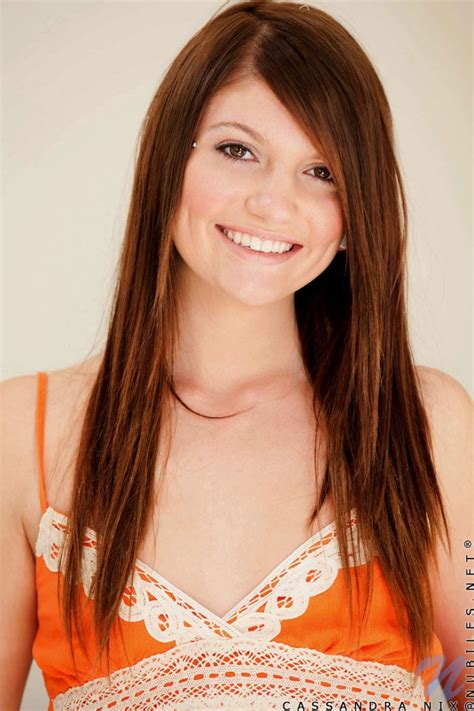 Cassandra Nix Biography