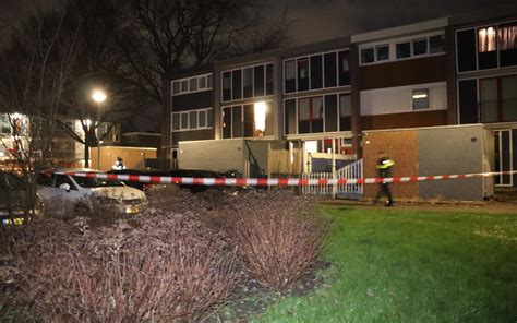 Explosie Bij Woning Aan Steile Bank In Lelystad Daders Mogelijk
