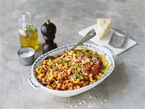 Pasta Maccaronetti Bolognese Recept Zeta