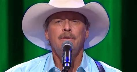 Alan Jackson At The Grand Ole Opry Alan Jackson Music Alan Jackson