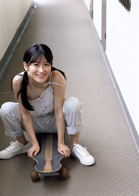 上西恵 写真集 『 “そのまんま。” 』 微图坊