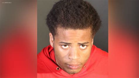 U S Marshals Offering 5 000 Reward For Man Accused Of Shooting Lady