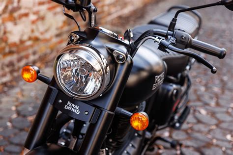 2022 Royal Enfield Classic 350 First Ride Review Reloaded Devils