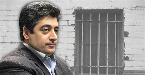 طاهر نقوی، وکیل زندانی در پی اعتصاب غذا به بیمارستان منتقل شد