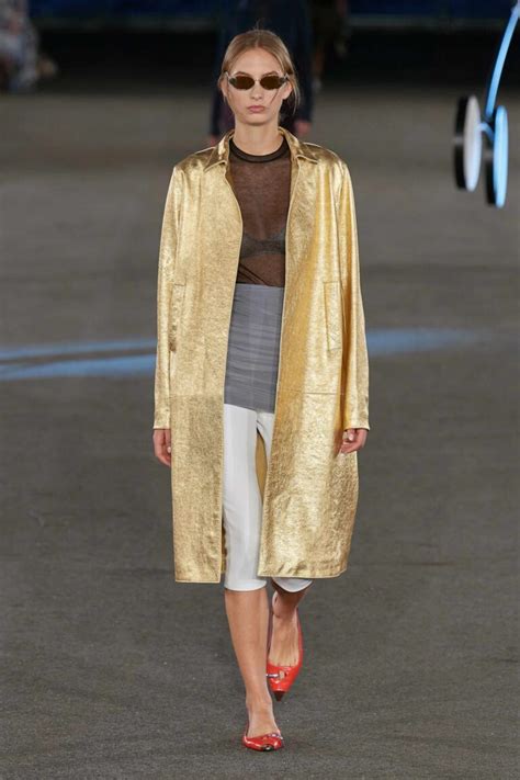 New York Fashion Week The Latest From The Spring 2023 Shows Aande Magazine