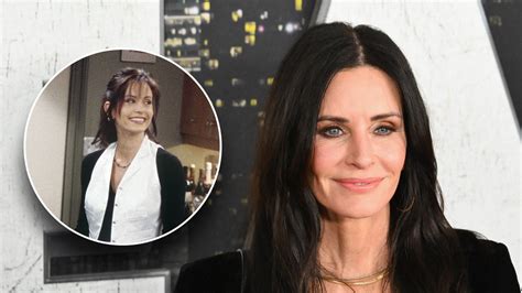 Friends Star Courteney Coxs Embarrassing Secret That Makes Her Just