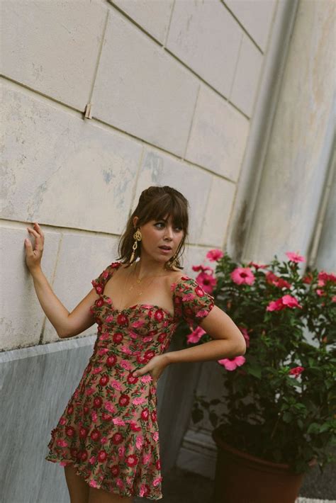 Feeling Feminine In Floral Chic Outfits Spring Italian Dress