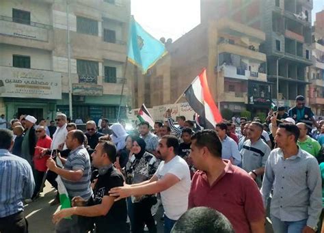 مسيرة حاشدة بسوهاج تنديدًا بالعدوان الإسرائيلي على غزة ودعم جهود الدولة