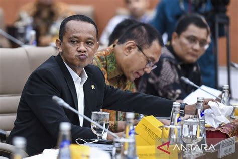 Menteri Bahlil Sebut Investasi Starlink Di Indonesia Rp30 Miliar