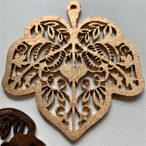 Laser Cut Wood Leaf Wreath Centerpiece Embellishment For Etsy