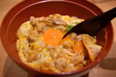 鴨と醸し 鼓道｜極上の名物親子丼に舌が唸る！ 吹田日和