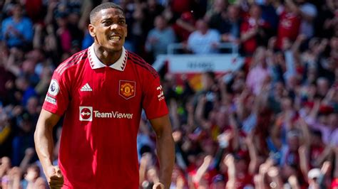 Manchester United 2 0 Wolves Mbare Times