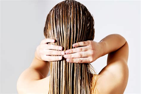 Ask Lh Can Leaving Your Hair Wet Cause A Cold