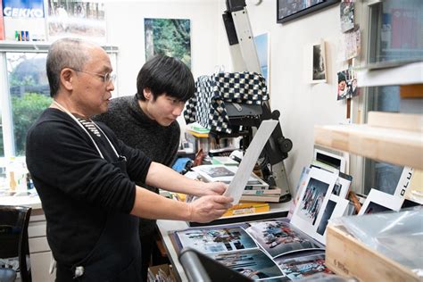 写真・図版（1枚目） 【現代の肖像】写真家・映像作家 奥山由之 感情が宿る一瞬を写真に閉じ込める ＜aera連載＞ Aera Dot