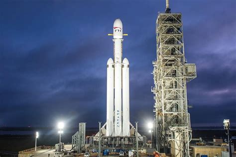 Spacex Falcon Heavy Launches Experimental Satellites Silicon Uk Tech News