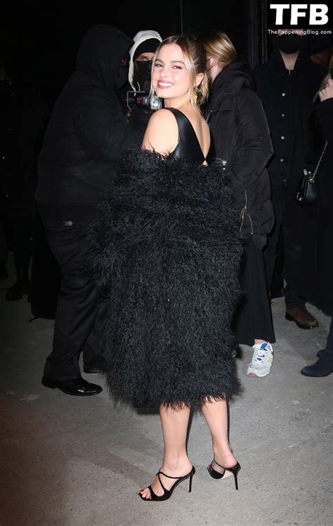 Addison Rae Flaunts Her Tits And Legs At The Michael Kors Show At Nyfw