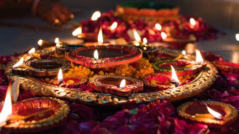 Choti Diwali 2023 Kab Hai कब है छोटी दिवाली 11 या 12 नवंबर को साथ ही