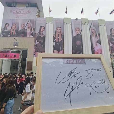 Blackpink演唱會海報的價格推薦 2023年5月 比價比個夠biggo