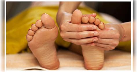 Benefits Of Foot Massage With Oil In Winter Season Foot Massage