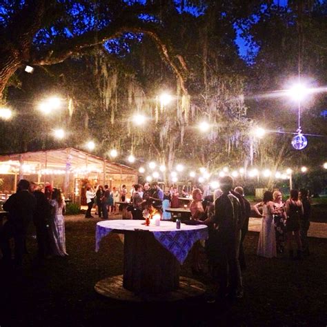 Outdoor Wedding Cocktail Hour Cocktailhour Rusticwedding