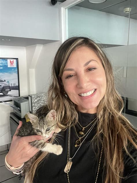 Jamás Pensé Que Sería Una Amante De Los Gatitos Miren Esta Belleza