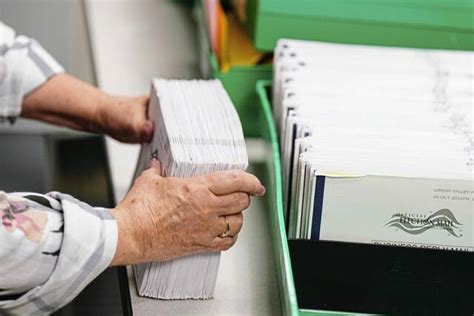 6115386 Web1 Ptr Spot Mailballots 042023