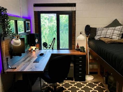 9 Cool Dorm Room Ideas For Guys So Youll Actually Enjoy College