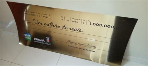 Com R 12 Na Conta Rapaz De 19 Anos Ganha R 1 Milhão Do Governo