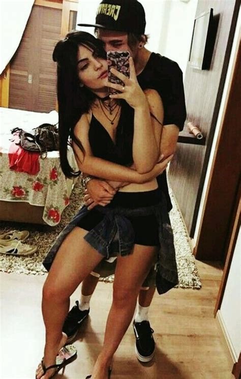 40 Best Selfie Poses For Couples Buzz 2018