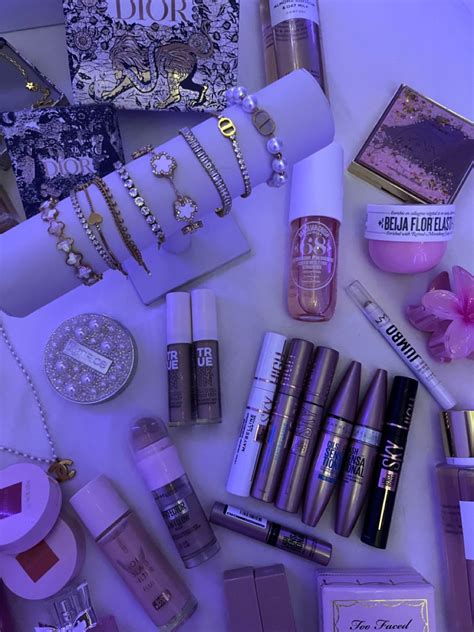 Tiktok Cocoo Aesthetic ️ ️ In 2024 Kosmetik Set Make Up Produkte