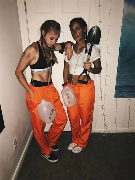 44 Most Perfect College Halloween Costume Ideas For Party Halloween