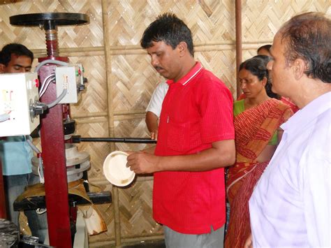 Eco Green Unit Areca Leaf Plates Makingand Banana Fibre Extraction