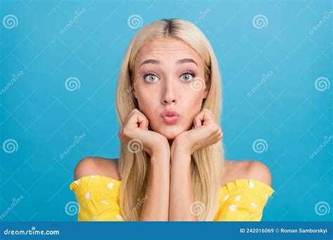 Photo Of Pretty Millennial Blong Lady Blow Kiss Wear Yellow Top