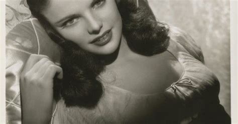 Barbara Britton ★ Gallery Of Vintage Movie Star Pinups Pretty Wwii