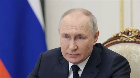 Vladimir Putin ‘furious At Girlfriend Alina Kabaevas Friends Over