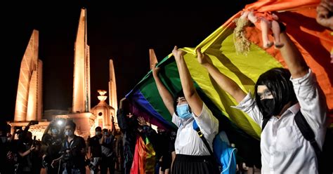 Thai Lgbtq Activists Raise Pride Flag In Anti Government Rally