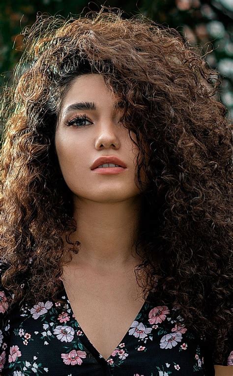 Curly Hair Girl Wallpapers Top Free Curly Hair Girl Backgrounds