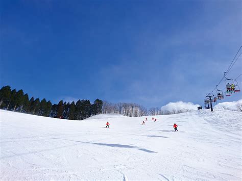 【兵庫県】家族で楽しめるおすすめスキー場2選！今冬は子連れでスキーデビューしませんか？｜クルールはりま