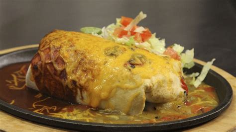 Santa Fe Bizarre Foods Delicious Destinations Season 11 Episode 8